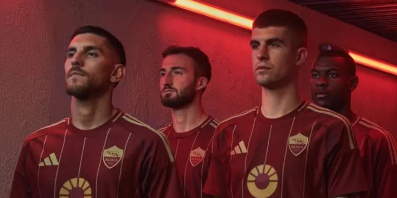Roma: presentata la nuova maglia 2024-2025 - FOTO