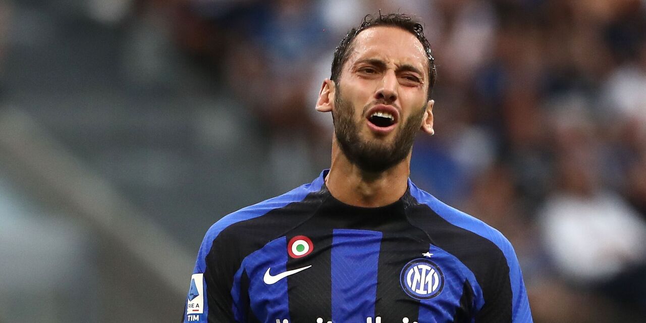 Inter, Calhanoglu: "Felice per Lukaku, è un gol importante per lui"