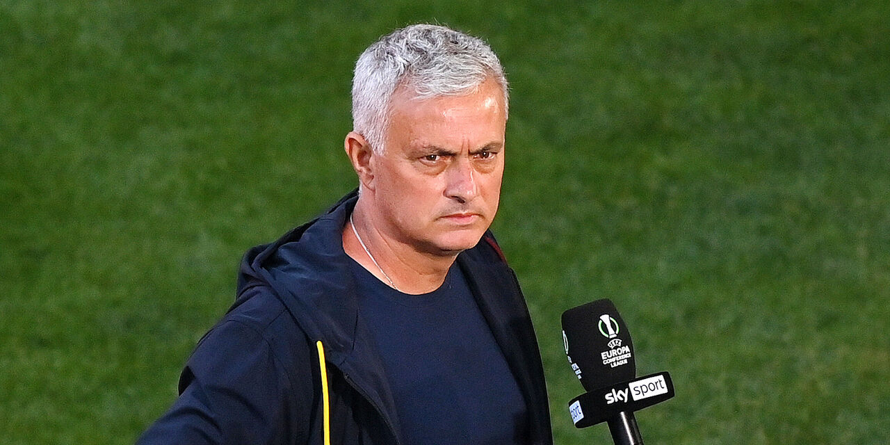 Finale Conference League, Roma-Feyenoord: la conferenza di Mourinho