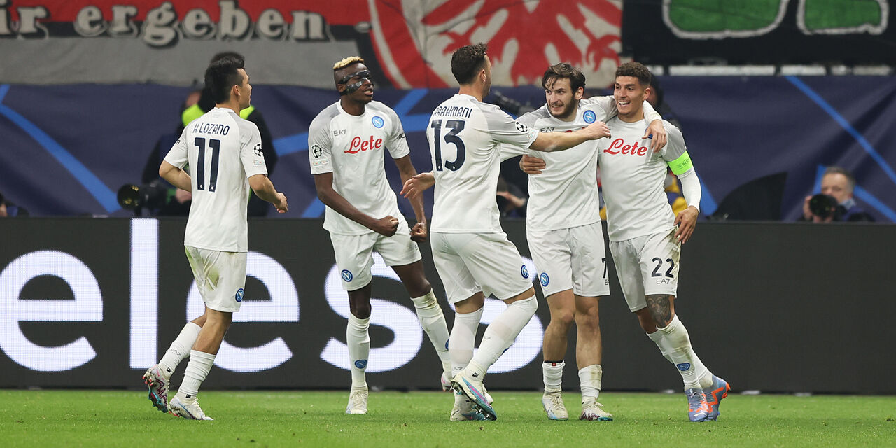 Napoli show a Francoforte nel segno di Osimhen e Di Lorenzo