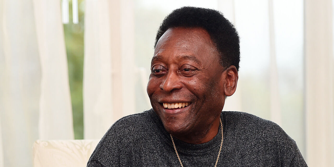 Pelè ricoverato in ospedale: le sue condizioni sono gravi