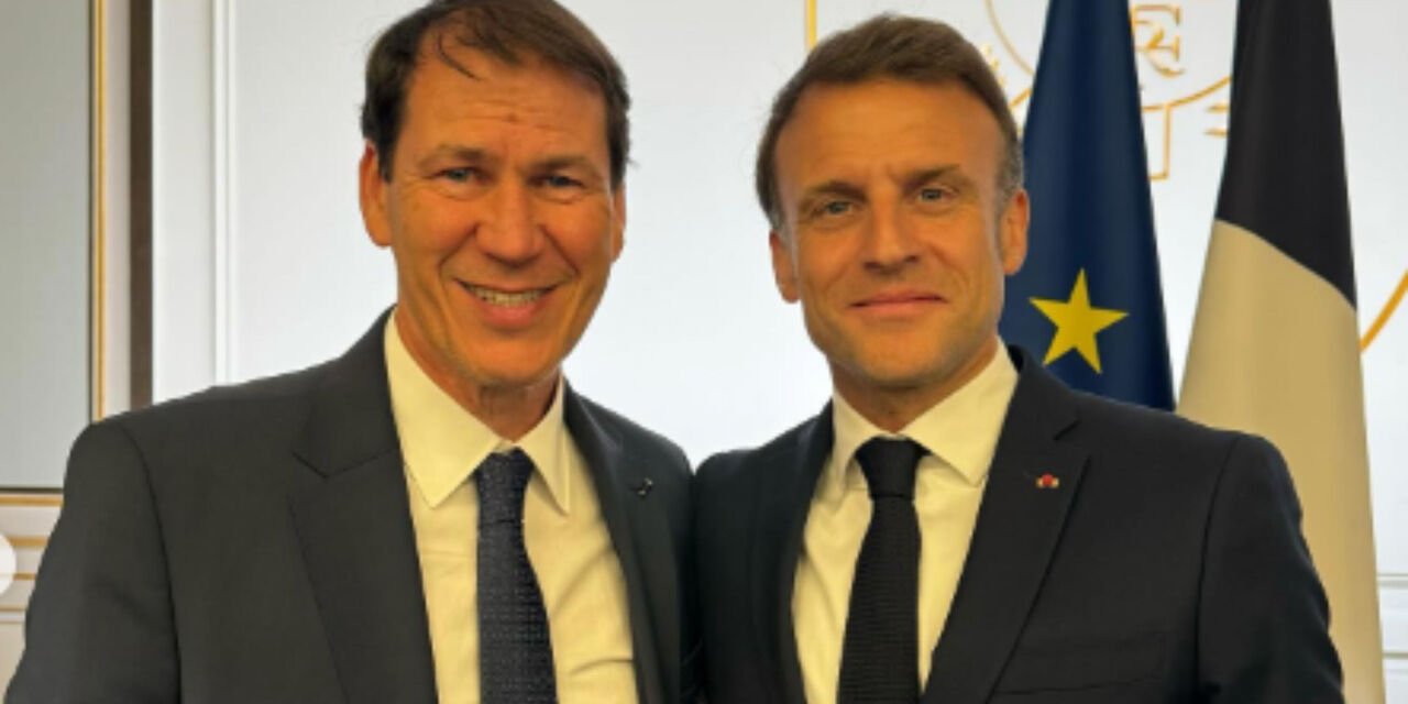 Esonerato al Napoli, Rudi Garcia torna in campo e lo fa al fianco di Macron