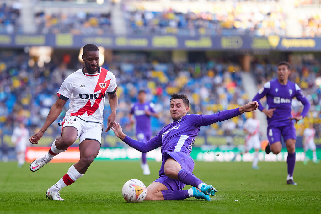 Lazio, Chust in pole per la difesa