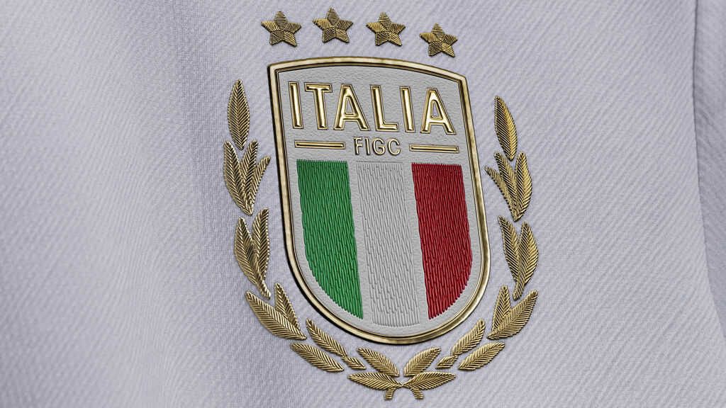 Italia, una nuova maglia per la Nations League: l'omaggio ai 125 anni della Figc